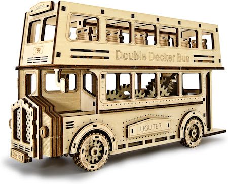 Wooden machines model kits that move with mechanic parts.